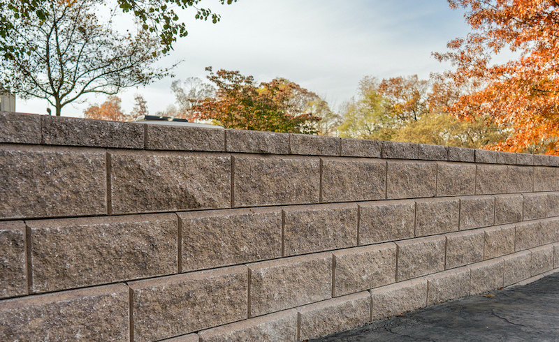 Allan Block Classic Retaining Wall & Steps | Nitterhouse