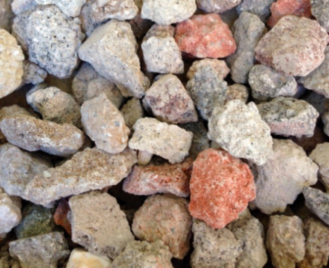 Bagged & Bulk Natural Stone, Sand or Mulch | Multiple Colors